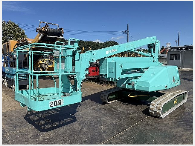 MAEDA HF120-2 (Aerial work Platforms (self-propelled)) at Chiba, Japan | Buy used Japanese ...