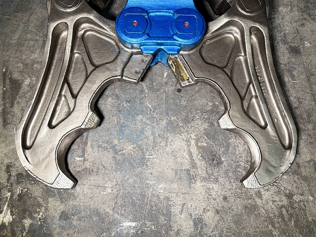 OKADA AIYON Crusher (Attachments(Construction)) at Hiroshima, Japan ...