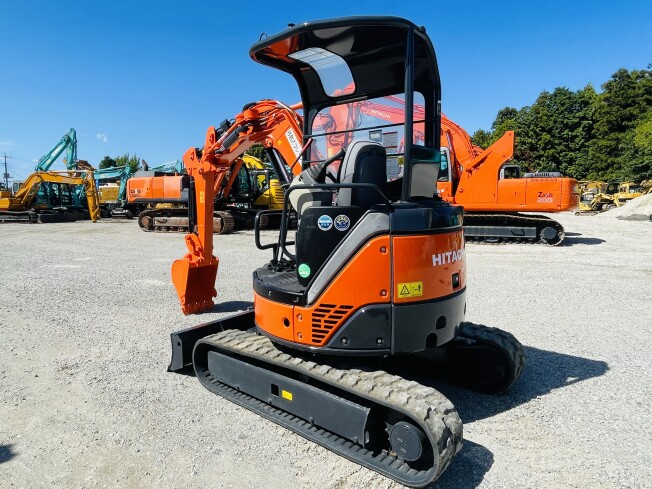 HITACHI ZX30UR-3 (Mini excavators) at Ibaraki, Japan | Buy used Japanese construction equipment ...