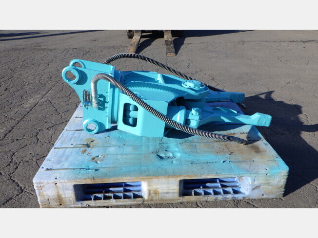 NPK Steel shear (Attachments(Construction)) at Niigata, Japan | Buy ...